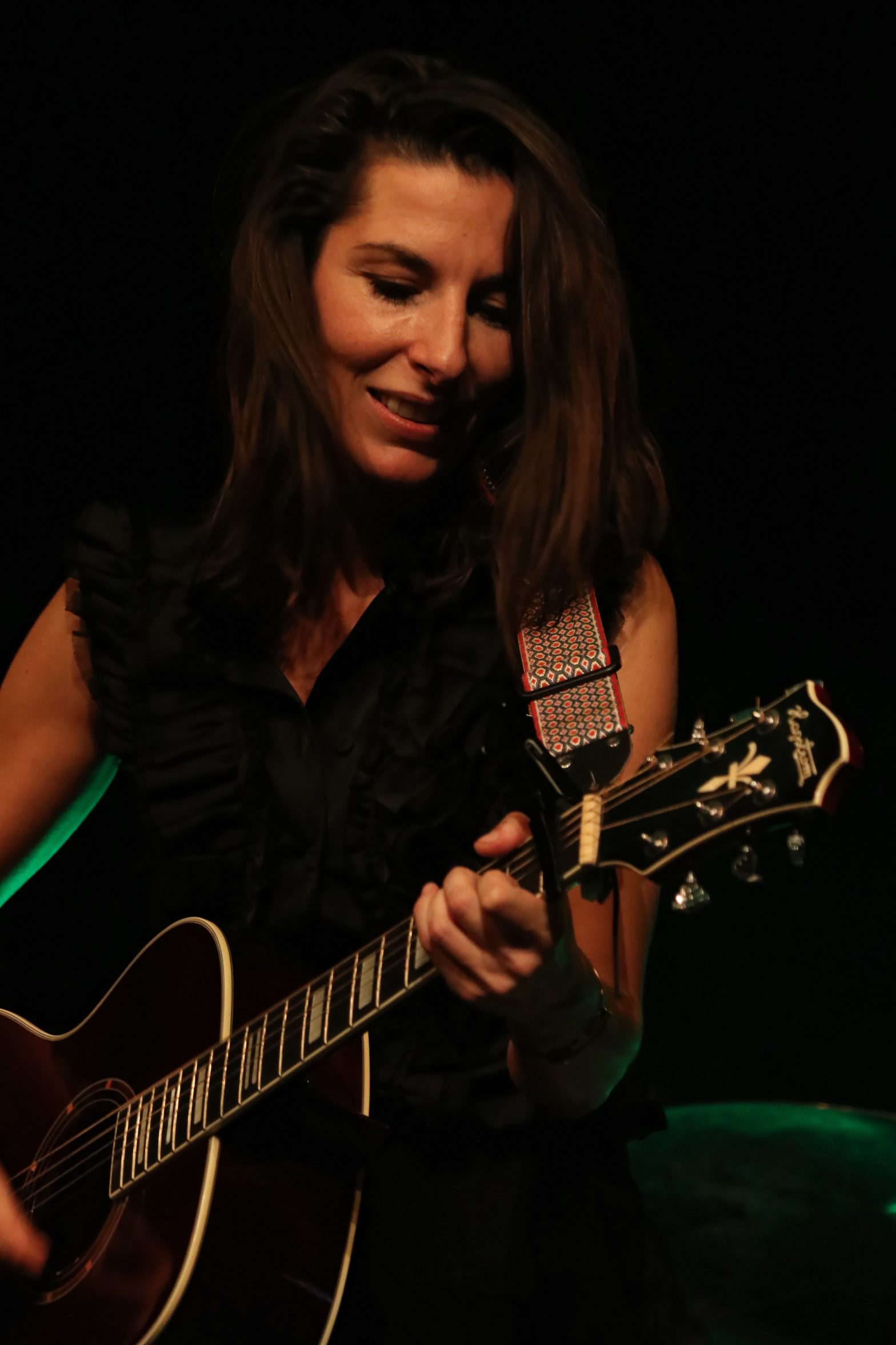 Stella Tonon und Band - MEZZANOTTE - Premiere 14.10.2022 buerfeind.de